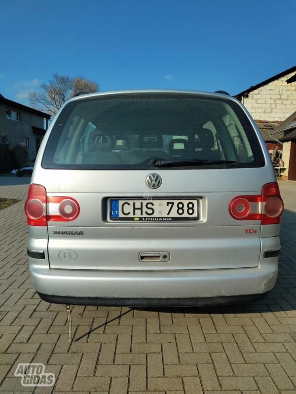 Volkswagen Sharan 2004 Viļņa, ar dzinēja tilpumu 1.90 L un nobraukumu 274 tūkst. km par 1750 €, foto 4 vietnē AUTOMOTO.COM.LV