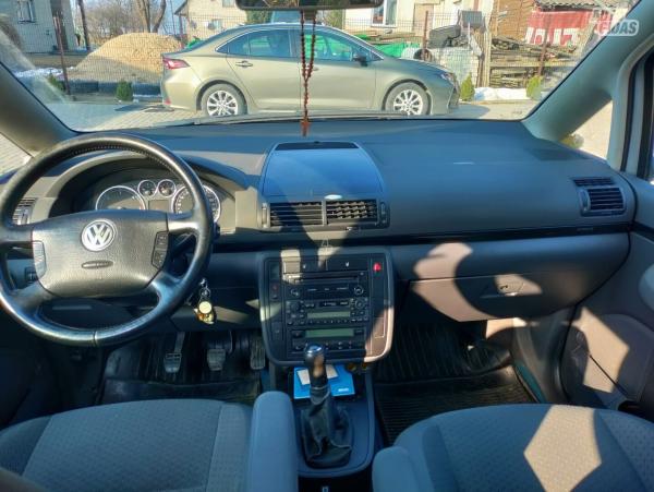 Volkswagen Sharan 2004 Viļņa, ar dzinēja tilpumu 1.90 L un nobraukumu 274 tūkst. km par 1750 €, foto 7 vietnē AUTOMOTO.COM.LV