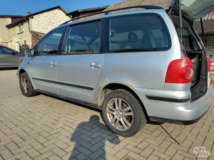 Volkswagen Sharan 2004 in Vilnius, with an engine capacity of 1.90 L and mileage of 274 thousand km for 1750 €, photo 7 on AUTOMOTO.COM.LV