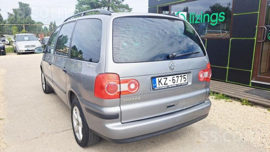 Volkswagen Sharan 2004 Rīga, ar dzinēja tilpumu 1.90 L un nobraukumu 263 tūkst. km par 1690 €, foto 5 vietnē AUTOMOTO.COM.LV