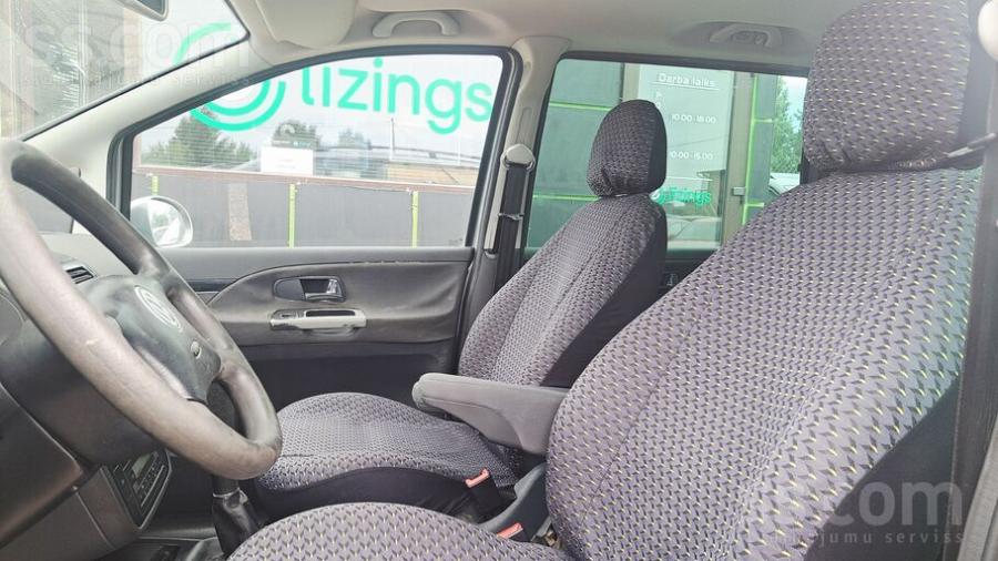 Volkswagen Sharan 2004 Rīga, ar dzinēja tilpumu 1.90 L un nobraukumu 263 tūkst. km par 1690 €, foto 9 vietnē AUTOMOTO.COM.LV