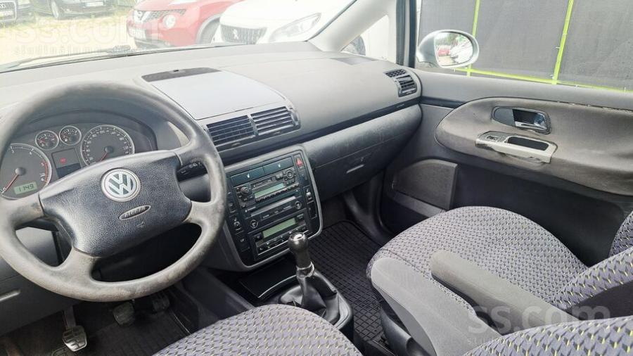 Volkswagen Sharan 2004 Rīga, ar dzinēja tilpumu 1.90 L un nobraukumu 263 tūkst. km par 1690 €, foto 10 vietnē AUTOMOTO.COM.LV