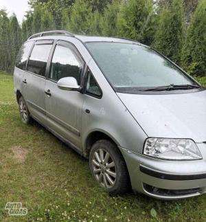 Фольксваген Шаран 2004 в Каунас, объемом двигателя 1.90 л и пробегом 372 тыс. км за 800 €, фото 4 на AUTOMOTO.COM.LV