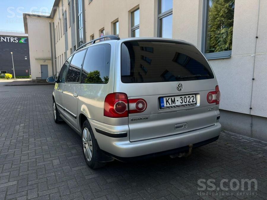 Volkswagen Sharan 2005 in Jelgava, with an engine capacity of 1.90 L and mileage of 266 thousand km for 2950 €, photo 4 on AUTOMOTO.COM.LV