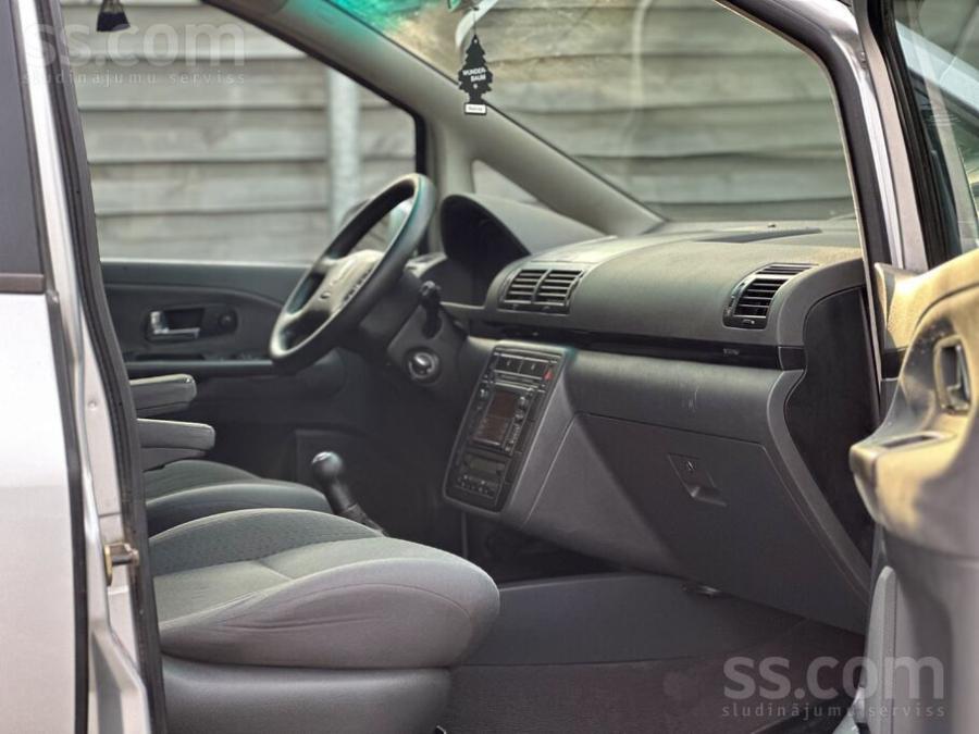 Volkswagen Sharan 2005 Jelgava, ar dzinēja tilpumu 1.90 L un nobraukumu 0 tūkst. km par 2450 €, foto 9 vietnē AUTOMOTO.COM.LV