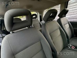Volkswagen Sharan 2005 Jelgava, ar dzinēja tilpumu 1.90 L un nobraukumu 0 tūkst. km par 2450 €, foto 13 vietnē AUTOMOTO.COM.LV