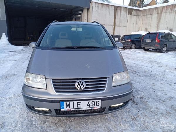 Volkswagen Sharan 2005 in Telschi, with an engine capacity of 1.90 L and mileage of 436 thousand km for 2400 €, photo 3 on AUTOMOTO.COM.LV
