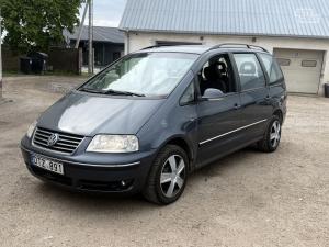 Volkswagen Sharan 2005 in Siauliai, with an engine capacity of 1.90 L and mileage of 375 thousand km for 1800 €, photo  on AUTOMOTO.COM.LV