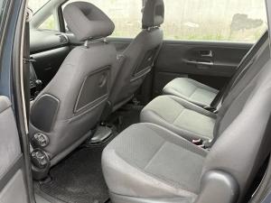 Volkswagen Sharan 2005 in Siauliai, with an engine capacity of 1.90 L and mileage of 375 thousand km for 1800 €, photo 9 on AUTOMOTO.COM.LV