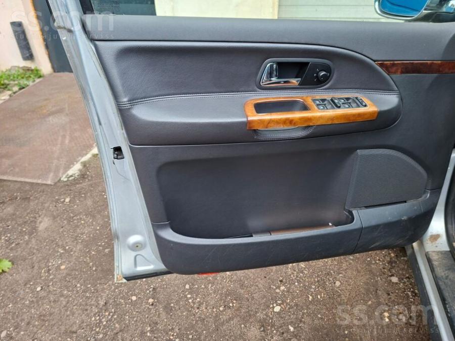 Volkswagen Sharan 2005 Rēzekne, ar dzinēja tilpumu 2.80 L un nobraukumu 230 tūkst. km par 2500 €, foto 6 vietnē AUTOMOTO.COM.LV