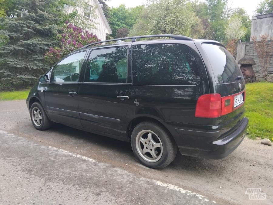 Volkswagen Sharan 2005 Kauņa, ar dzinēja tilpumu 1.90 L un nobraukumu 385 tūkst. km par 1700 €, foto 4 vietnē AUTOMOTO.COM.LV