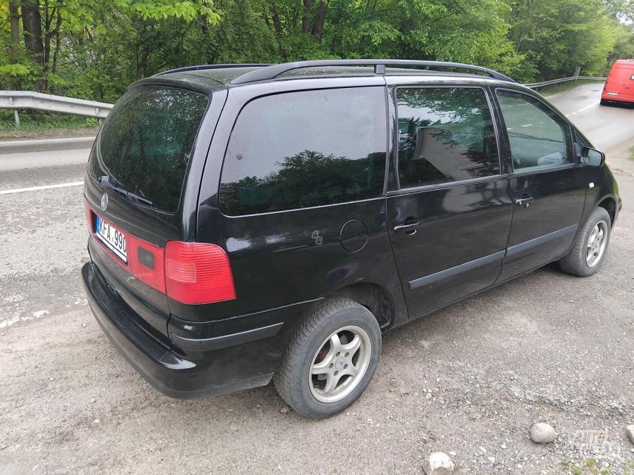 Volkswagen Sharan 2005 Kauņa, ar dzinēja tilpumu 1.90 L un nobraukumu 385 tūkst. km par 1700 €, foto 6 vietnē AUTOMOTO.COM.LV