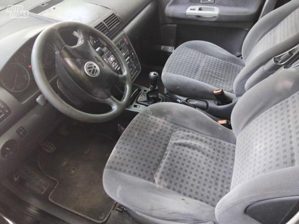 Volkswagen Sharan 2005 in Kaunas, with an engine capacity of 1.90 L and mileage of 385 thousand km for 1700 €, photo 7 on AUTOMOTO.COM.LV