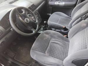Volkswagen Sharan 2005 Kauņa, ar dzinēja tilpumu 1.90 L un nobraukumu 385 tūkst. km par 1700 €, foto 8 vietnē AUTOMOTO.COM.LV