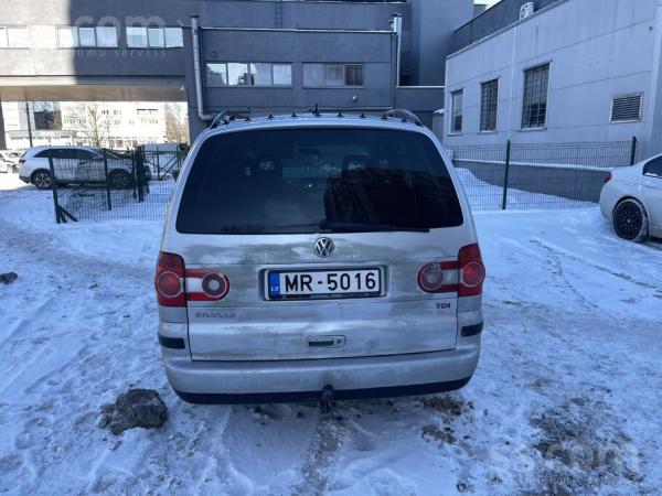 Volkswagen Sharan 2006 Rīga, ar dzinēja tilpumu 1.90 L un nobraukumu 449 tūkst. km par 1100 €, foto 3 vietnē AUTOMOTO.COM.LV