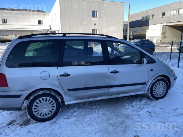 Volkswagen Sharan 2006 Rīga, ar dzinēja tilpumu 1.90 L un nobraukumu 449 tūkst. km par 1100 €, foto 4 vietnē AUTOMOTO.COM.LV