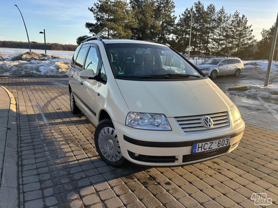 Volkswagen Sharan 2006 Telšiai, ar dzinēja tilpumu 2.00 L un nobraukumu 415 tūkst. km par 1900 €, foto 3 vietnē AUTOMOTO.COM.LV