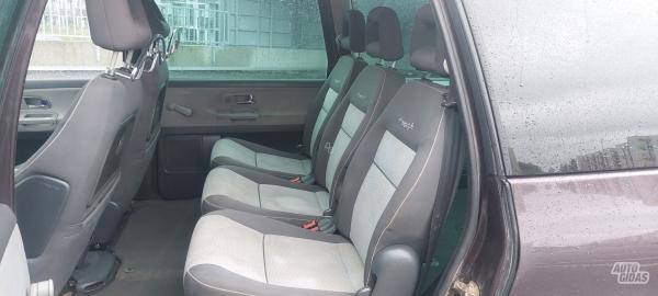 Volkswagen Sharan 2006 in Vilnius, with an engine capacity of 1.90 L and mileage of 400 thousand km for 530 €, photo 8 on AUTOMOTO.COM.LV