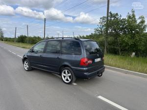 Volkswagen Sharan 2006 Šauļi, ar dzinēja tilpumu 1.90 L un nobraukumu 379 tūkst. km par 1290 €, foto 4 vietnē AUTOMOTO.COM.LV