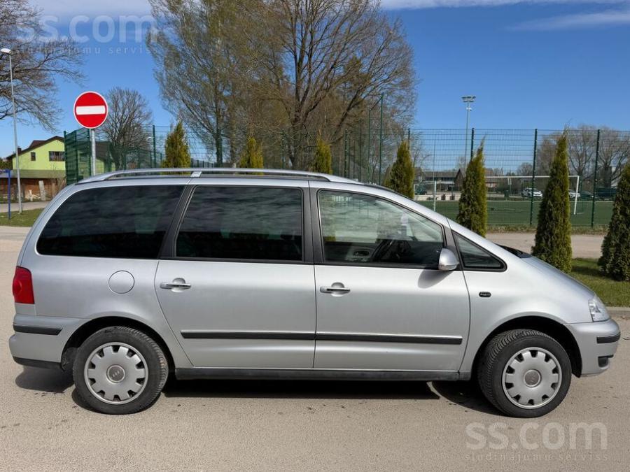 Volkswagen Sharan 2006 in Bauska, with an engine capacity of 2.00 L and mileage of 314 thousand km for 3350 €, photo 7 on AUTOMOTO.COM.LV