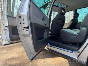 Volkswagen Sharan 2006 in Bauska, with an engine capacity of 2.00 L and mileage of 314 thousand km for 3350 €, photo 13 on AUTOMOTO.COM.LV