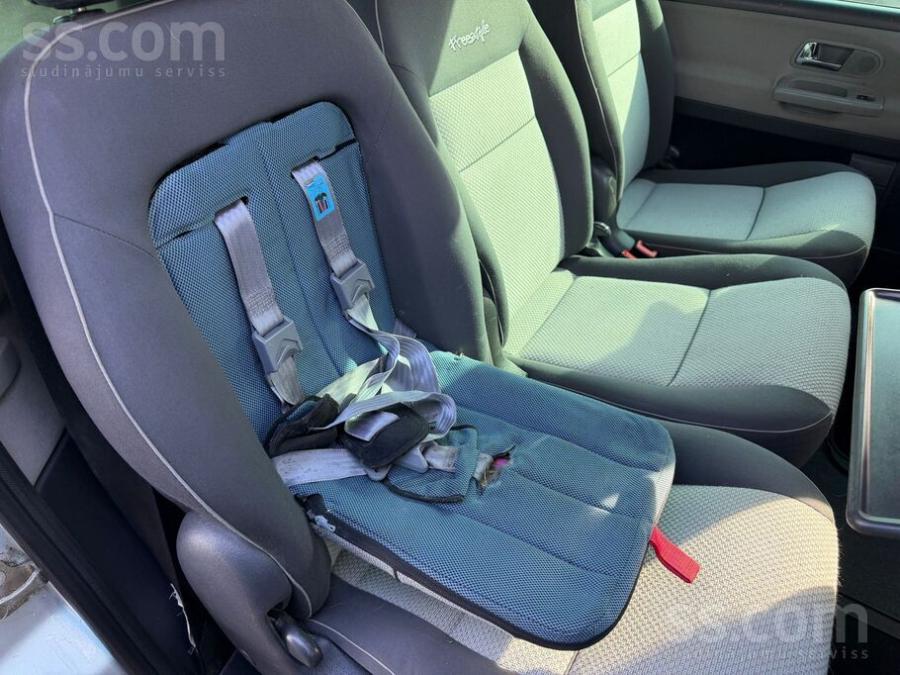 Volkswagen Sharan 2006 in Bauska, with an engine capacity of 2.00 L and mileage of 314 thousand km for 3350 €, photo 18 on AUTOMOTO.COM.LV