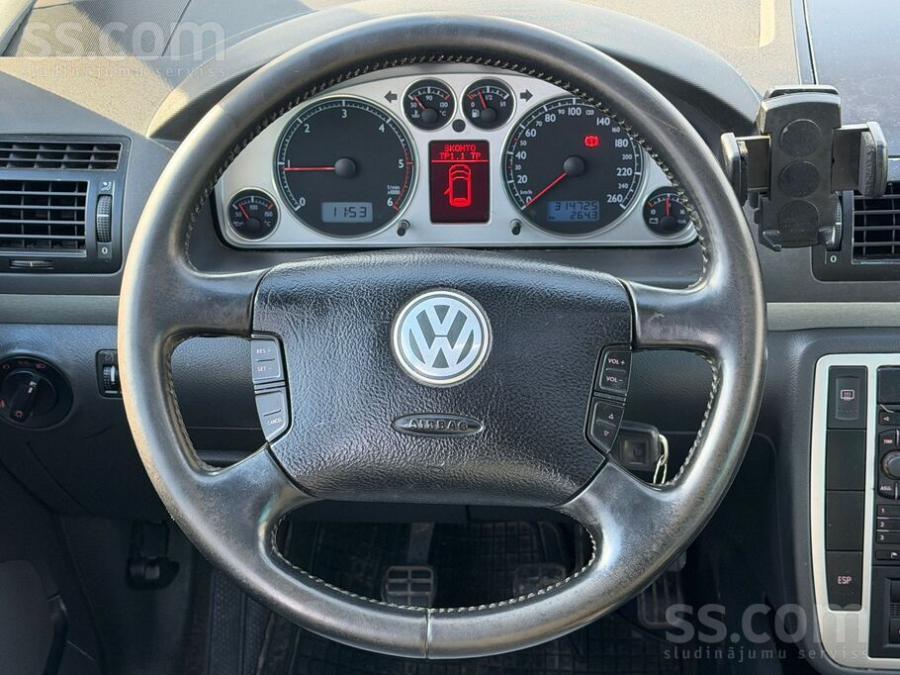 Volkswagen Sharan 2006 in Bauska, with an engine capacity of 2.00 L and mileage of 314 thousand km for 3350 €, photo 21 on AUTOMOTO.COM.LV