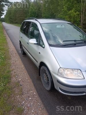 Volkswagen Sharan 2006 Jelgava, ar dzinēja tilpumu 1.90 L un nobraukumu 369 tūkst. km par 1300 €, foto 5 vietnē AUTOMOTO.COM.LV