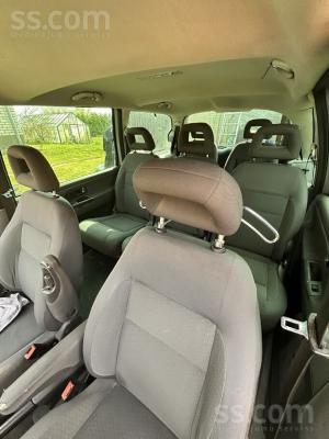 Volkswagen Sharan 2006 Rīga, ar dzinēja tilpumu 2.00 L un nobraukumu 480 tūkst. km par 1500 €, foto 8 vietnē AUTOMOTO.COM.LV