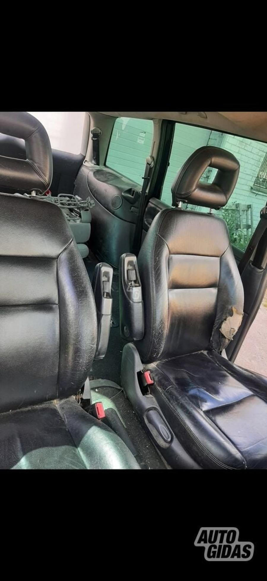 Volkswagen Sharan 2006 Kauņa, ar dzinēja tilpumu 1.90 L un nobraukumu 333 tūkst. km par 390 €, foto 3 vietnē AUTOMOTO.COM.LV