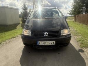 Volkswagen Sharan 2006 in Siauliai, with an engine capacity of 1.90 L and mileage of 314 thousand km for 850 €, photo 3 on AUTOMOTO.COM.LV