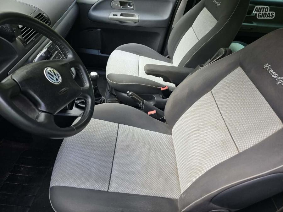 Volkswagen Sharan 2006 in Ignalina, with an engine capacity of 2.00 L and mileage of 268 thousand km for 2950 €, photo 12 on AUTOMOTO.COM.LV