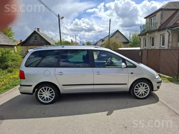 Volkswagen Sharan 2007 Daugavpils, ar dzinēja tilpumu 2.00 L un nobraukumu 0 tūkst. km par 4150 €, foto 6 vietnē AUTOMOTO.COM.LV