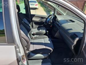 Volkswagen Sharan 2007 Daugavpils, ar dzinēja tilpumu 2.00 L un nobraukumu 0 tūkst. km par 8600 €, foto 14 vietnē AUTOMOTO.COM.LV
