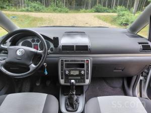 Volkswagen Sharan 2007 Rēzekne, ar dzinēja tilpumu 2.00 L un nobraukumu 0 tūkst. km par 4700 €, foto 5 vietnē AUTOMOTO.COM.LV