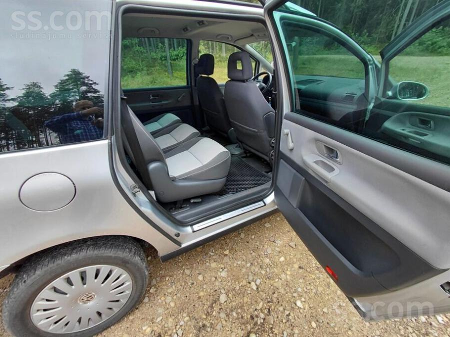 Volkswagen Sharan 2007 Rēzekne, ar dzinēja tilpumu 2.00 L un nobraukumu 0 tūkst. km par 4700 €, foto 7 vietnē AUTOMOTO.COM.LV