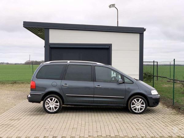 Volkswagen Sharan 2007 Kėdainiai, ar dzinēja tilpumu 1.97 L un nobraukumu 223 tūkst. km par 3599 €, foto 8 vietnē AUTOMOTO.COM.LV
