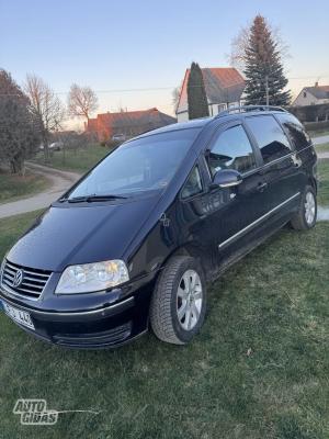 Volkswagen Sharan 2007 in Utena, with an engine capacity of 2.00 L and mileage of 245 thousand km for 3150 €, photo 4 on AUTOMOTO.COM.LV