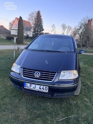 Volkswagen Sharan 2007 in Utena, with an engine capacity of 2.00 L and mileage of 245 thousand km for 3150 €, photo 5 on AUTOMOTO.COM.LV
