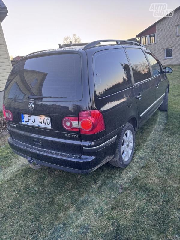 Volkswagen Sharan 2007 Utena, ar dzinēja tilpumu 2.00 L un nobraukumu 245 tūkst. km par 3150 €, foto 7 vietnē AUTOMOTO.COM.LV