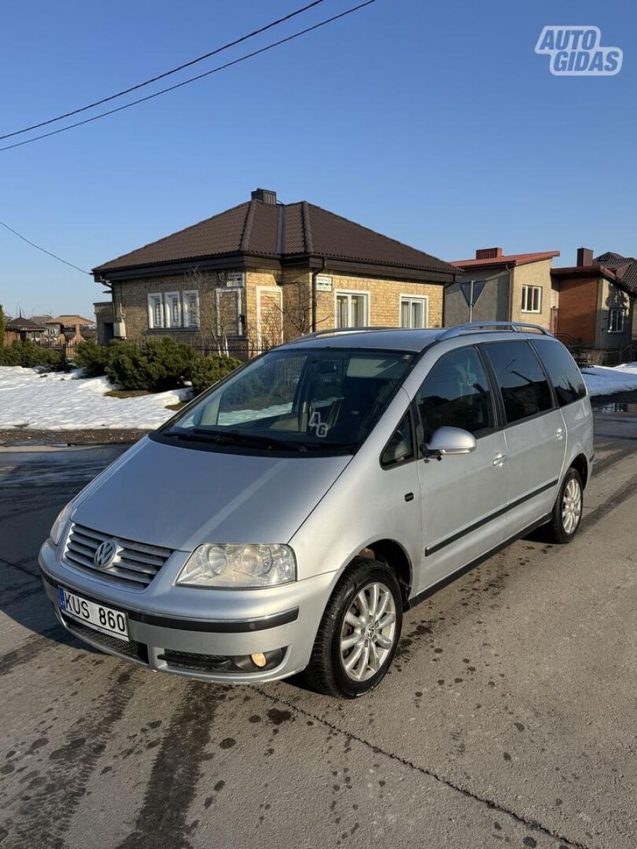 Volkswagen Sharan 2007 Šauļi, ar dzinēja tilpumu 2.00 L un nobraukumu 400 tūkst. km par 2050 €, foto 2 vietnē AUTOMOTO.COM.LV