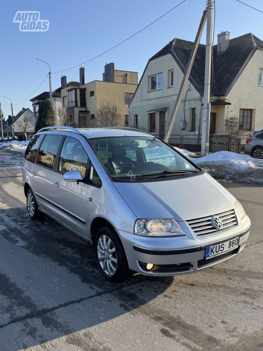 Volkswagen Sharan 2007 Šauļi, ar dzinēja tilpumu 2.00 L un nobraukumu 400 tūkst. km par 2050 €, foto 3 vietnē AUTOMOTO.COM.LV