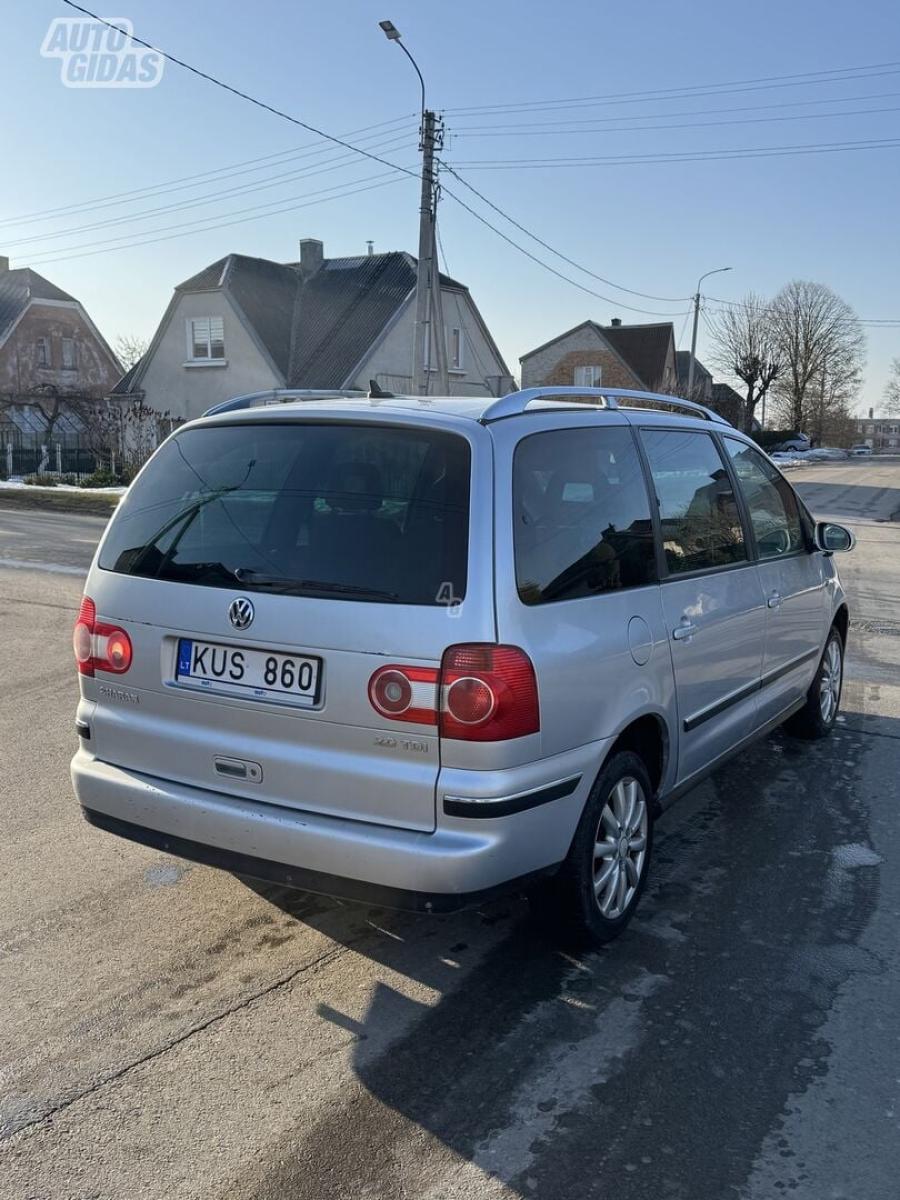 Volkswagen Sharan 2007 Šauļi, ar dzinēja tilpumu 2.00 L un nobraukumu 400 tūkst. km par 2050 €, foto 4 vietnē AUTOMOTO.COM.LV