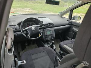 Volkswagen Sharan 2007 in Vilnius, with an engine capacity of 1.90 L and mileage of 327 thousand km for 2650 €, photo 9 on AUTOMOTO.COM.LV