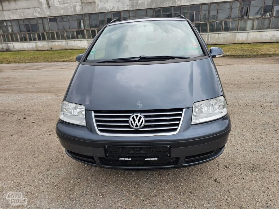 Volkswagen Sharan 2007 in Vilnius, with an engine capacity of 1.90 L and mileage of 327 thousand km for 3000 €, photo 3 on AUTOMOTO.COM.LV