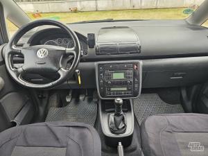 Volkswagen Sharan 2007 in Vilnius, with an engine capacity of 1.90 L and mileage of 327 thousand km for 3000 €, photo 14 on AUTOMOTO.COM.LV