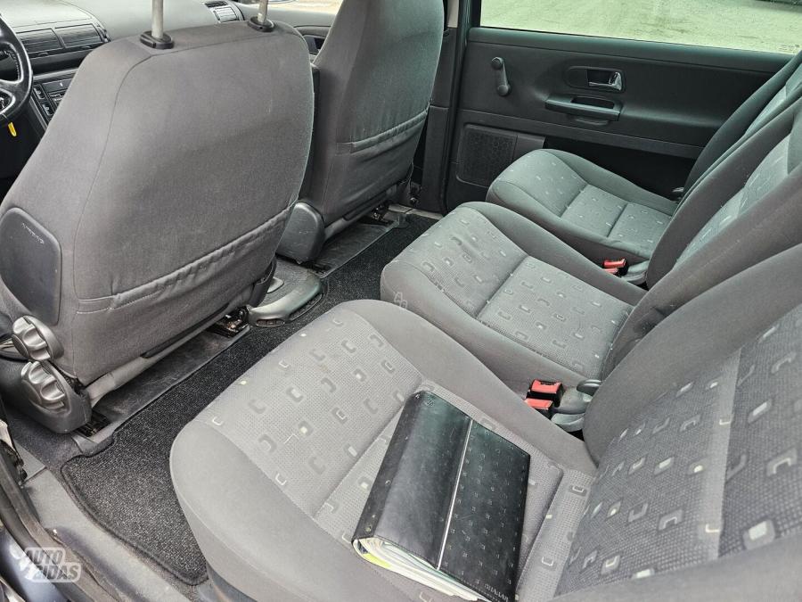 Volkswagen Sharan 2007 in Vilnius, with an engine capacity of 1.90 L and mileage of 327 thousand km for 3000 €, photo 17 on AUTOMOTO.COM.LV