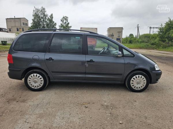 Volkswagen Sharan 2007 Viļņa, ar dzinēja tilpumu 1.90 L un nobraukumu 327 tūkst. km par 3000 €, foto 4 vietnē AUTOMOTO.COM.LV