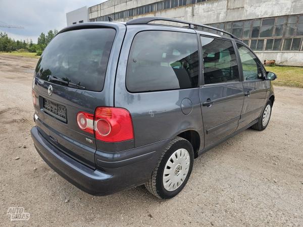 Volkswagen Sharan 2007 Viļņa, ar dzinēja tilpumu 1.90 L un nobraukumu 327 tūkst. km par 3000 €, foto 9 vietnē AUTOMOTO.COM.LV