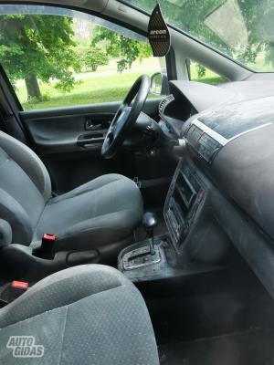 Volkswagen Sharan 2007 in Visaginas, with an engine capacity of 1.90 L and mileage of 326 thousand km for 600 €, photo 5 on AUTOMOTO.COM.LV